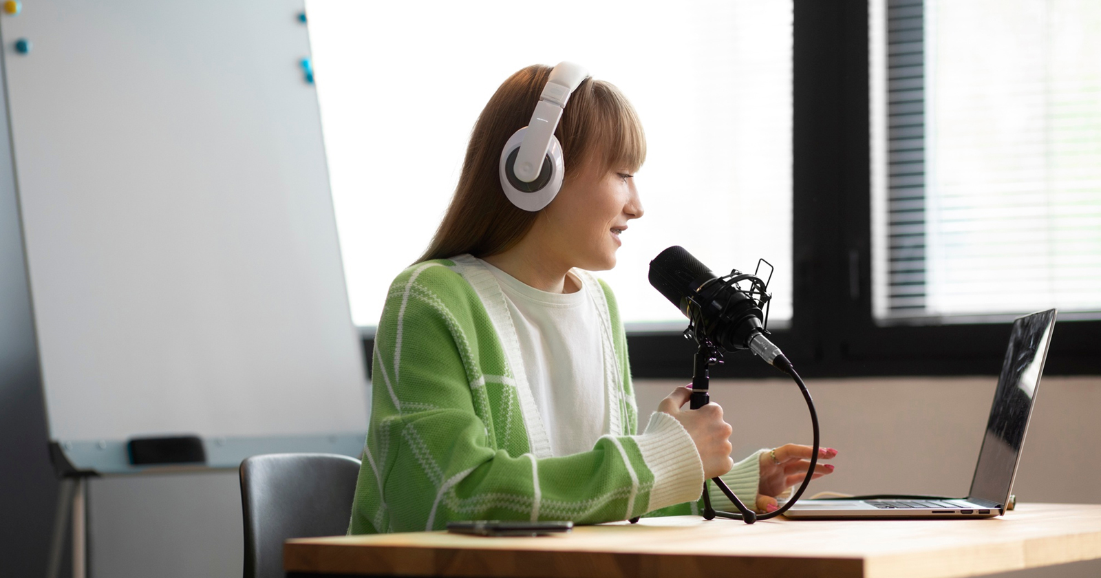 Begini Cara Memanfaatkan Podcast Marketing untuk Bisnis-